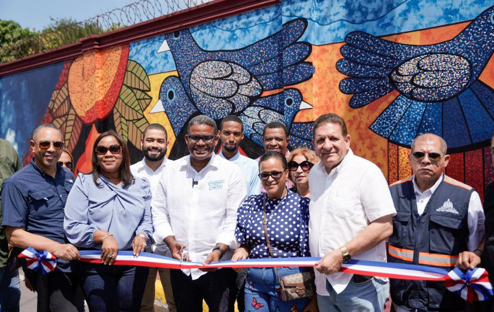 Propeep supera meta de arte público con 24 "Paseos de los Colores ...
