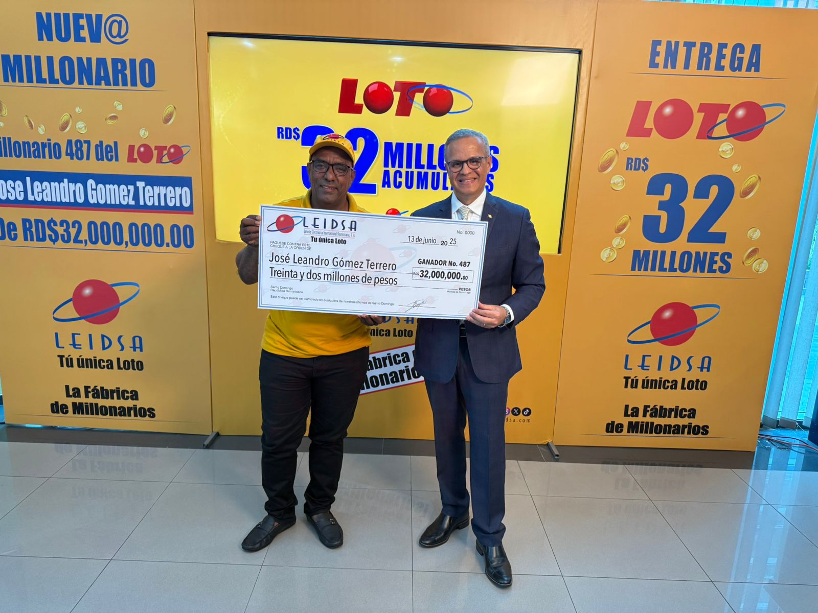 LEIDSA Entrega RD$32 Millones al Nuevo Millonario del Loto