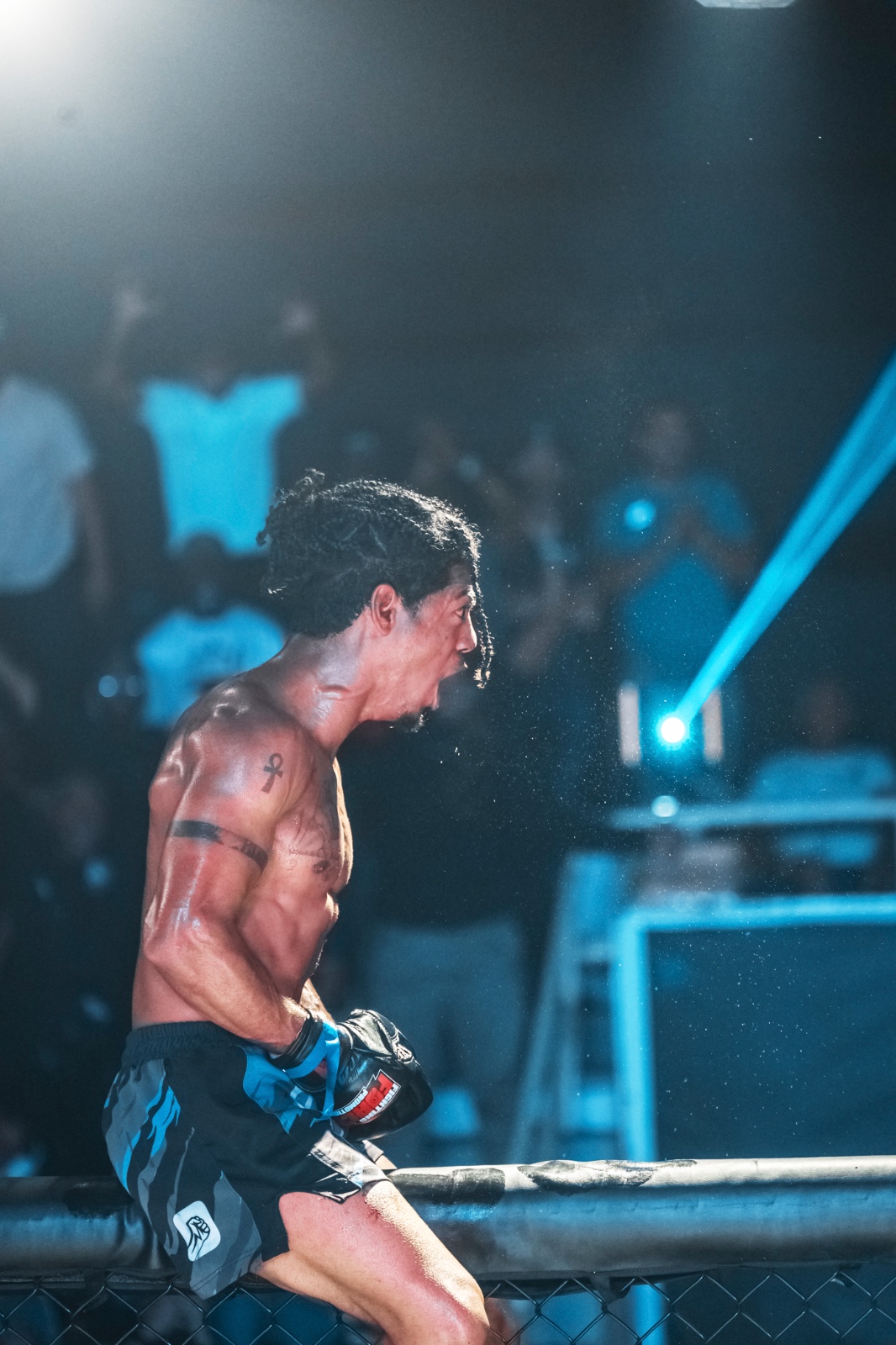 Flash, el Velocista Samurai, debuta con nocaut técnico en la MMA dominicana